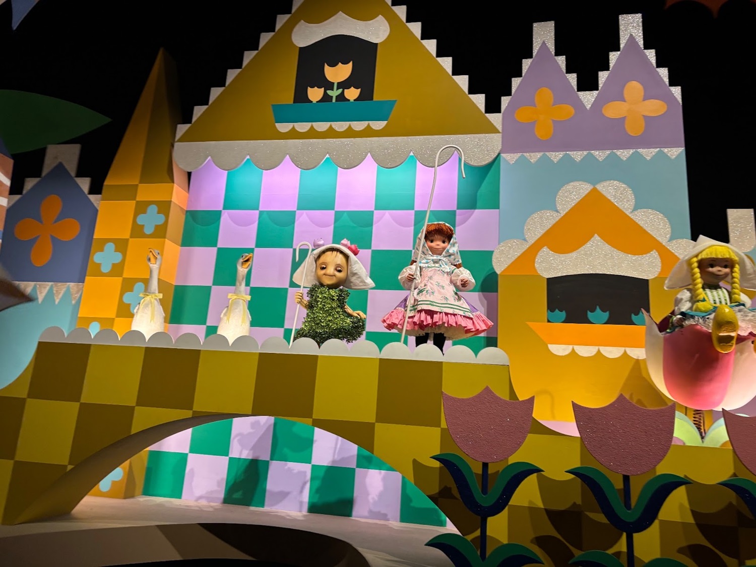 Photos: Marvel Gets Cute as “it’s a small world with Groot” Debuts at ...