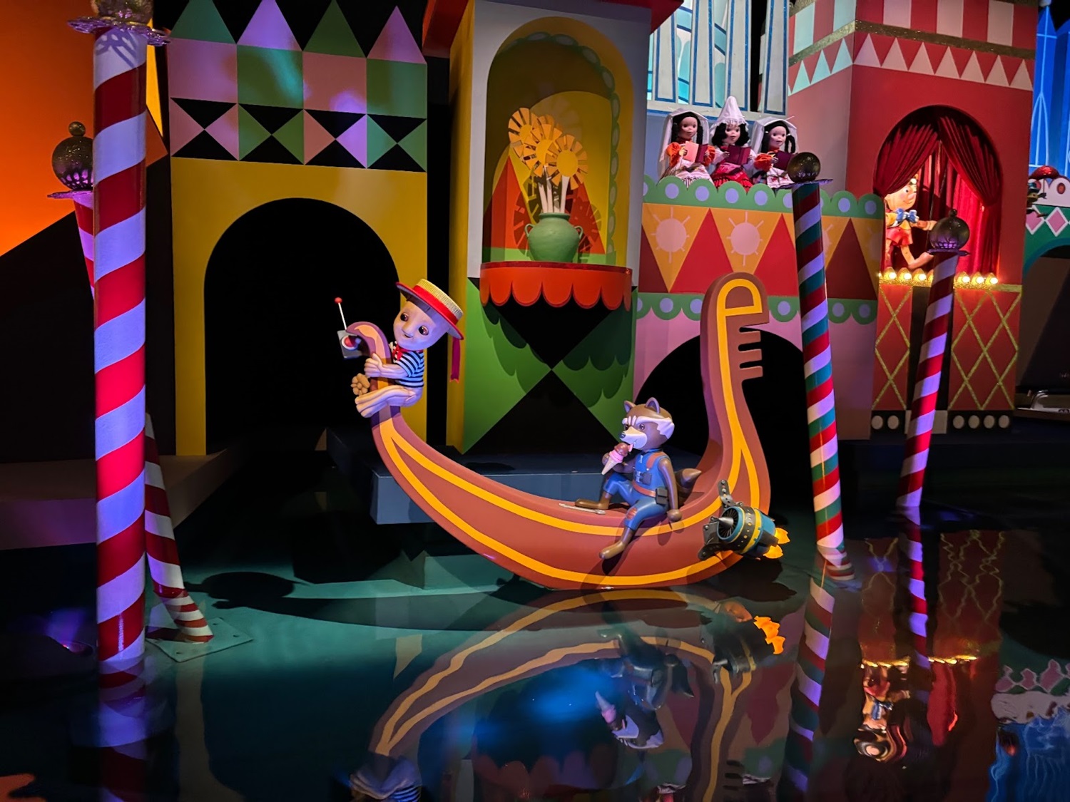 Photos: Marvel Gets Cute as “it’s a small world with Groot” Debuts at ...