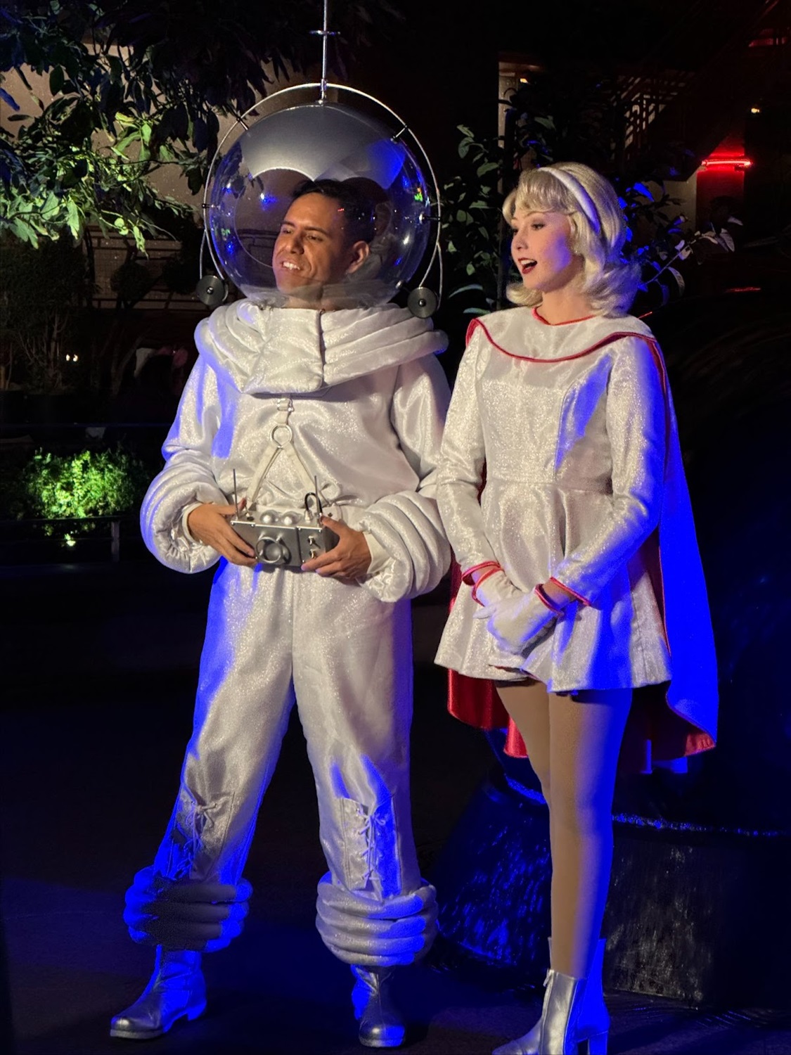 Photos/Videos: Disneyland After Dark: Sweethearts' Nite's Lovely Entertainment Options, Photo ...