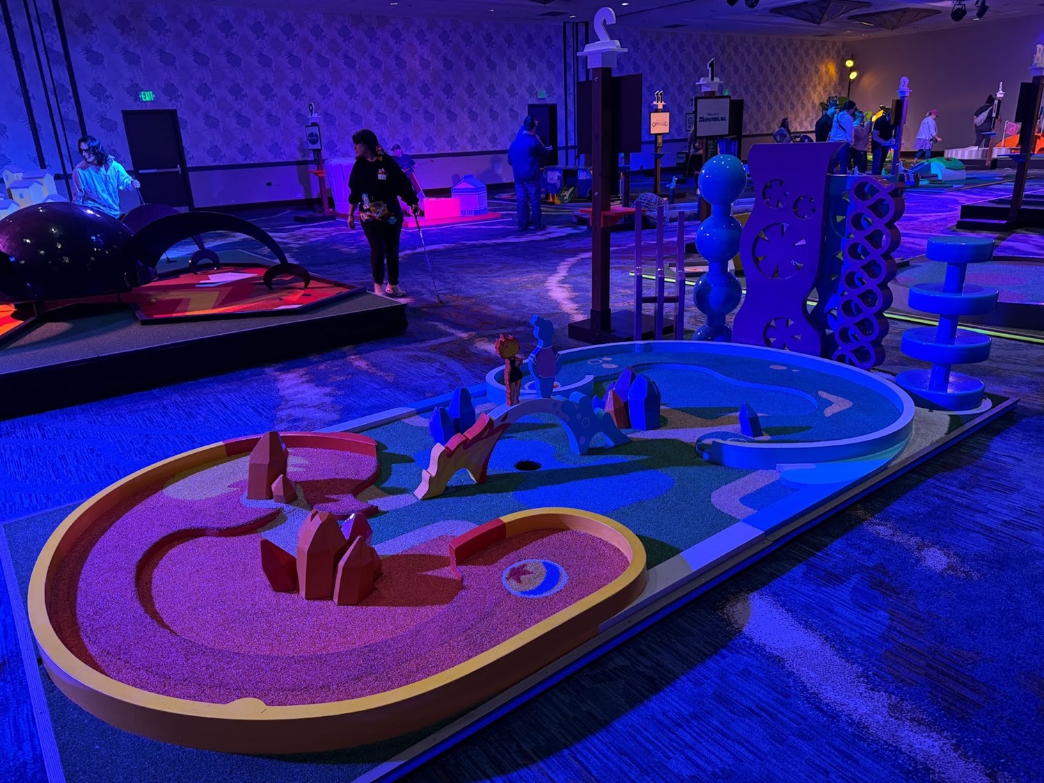 Photos: Pixar Putt Brings Mini Golf Fun to the Pixar Place Hotel ...