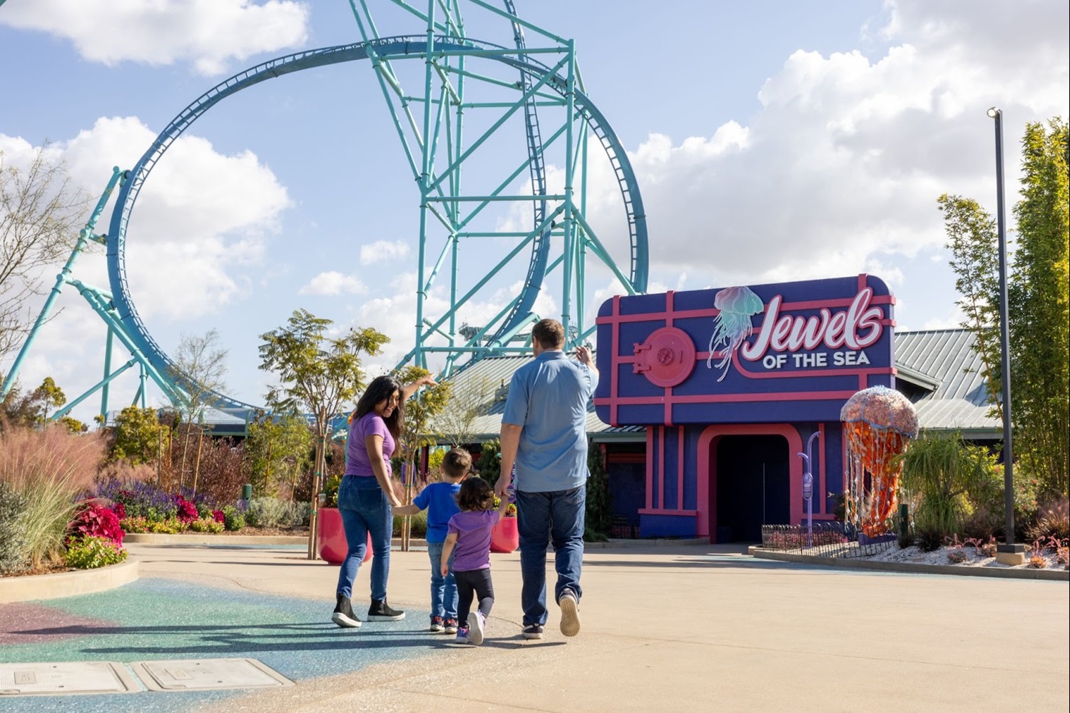 SeaWorld San Diego Reveals Opening Date for Jewels of the Sea: The ...