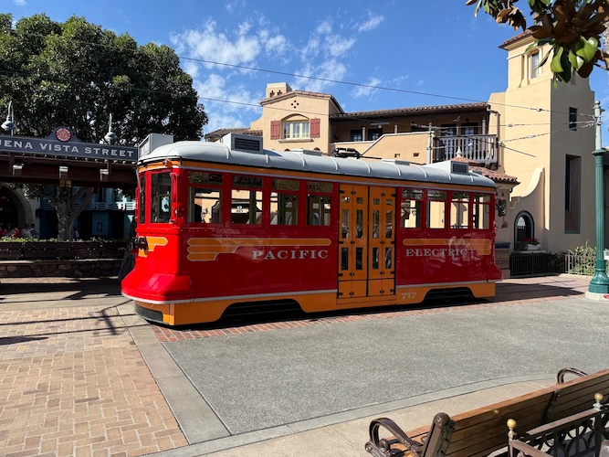Photos: Red Car Trolley Returns as Photo Op While Buena Vista Street ...